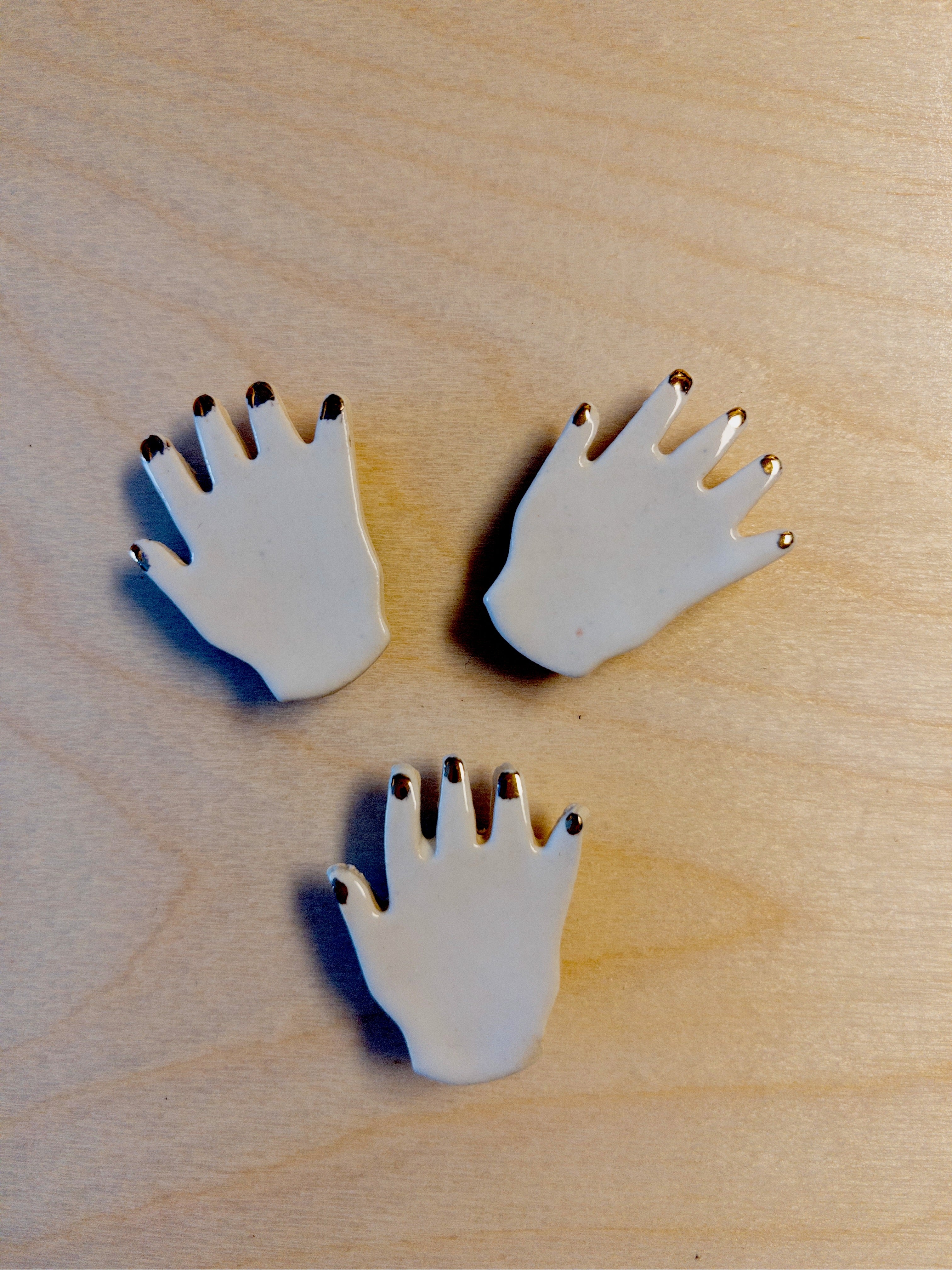 Tiny Hand Magnet – Hollow clayworks